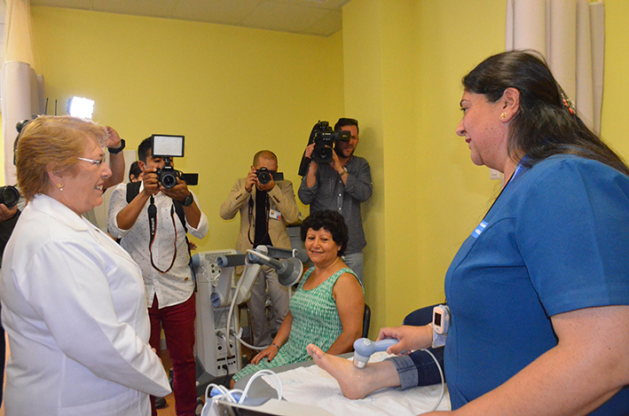 Inauguran nuevo edificio de Hospital de Mercedes en Chimbarongo