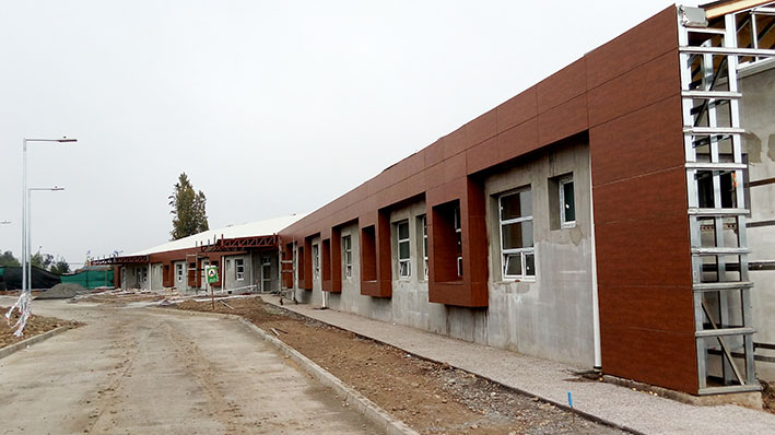 Hospital de Chimbarongo presenta avance en su construccion