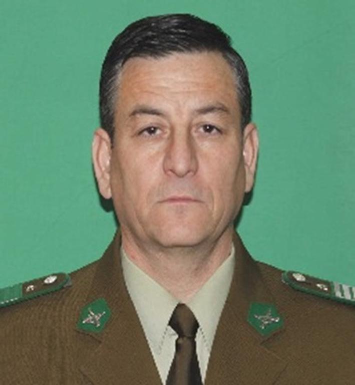 Suboficial Mayor Raúl Pinto Ponce cumplió 40 años de servicio en ...