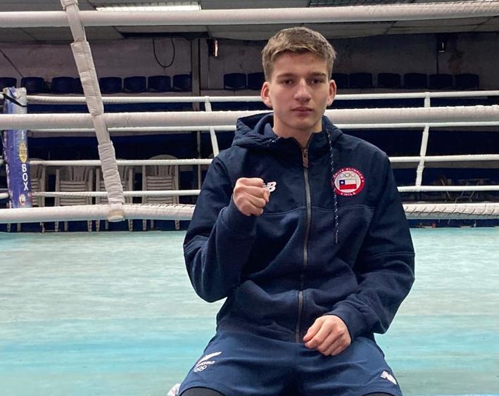 Daniel Toledo Mardones talentoso boxeador sanfernandino está entrenando ...