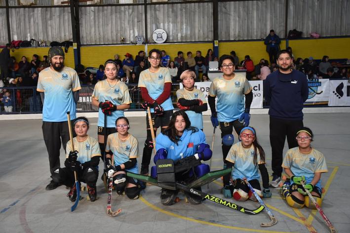 Campeona mundial de hockey patín Alexa Tapia realizó clínica de ...
