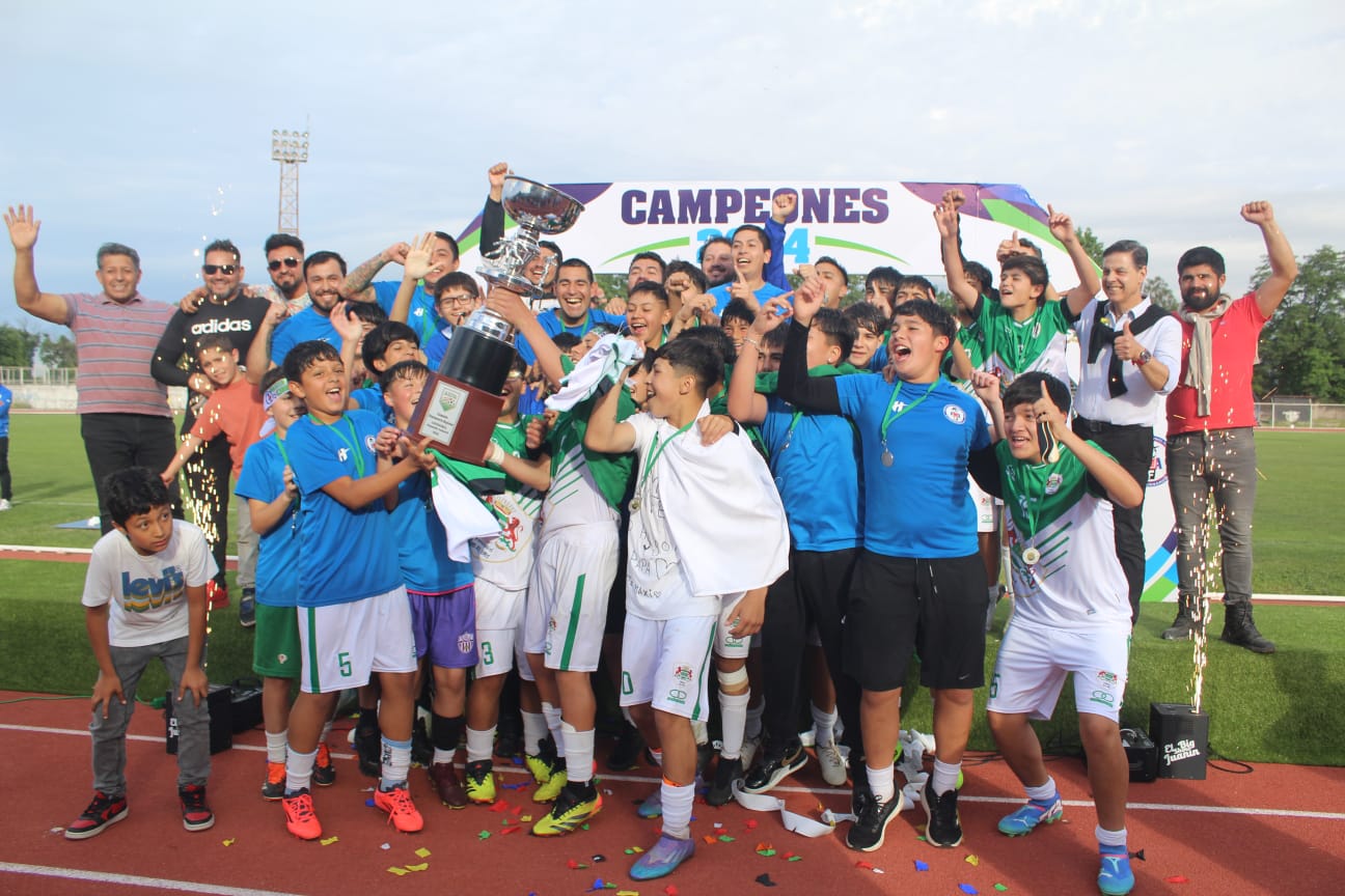 Deportes Rengo obtuvo su primer triunfo como local ante el líder Melipilla