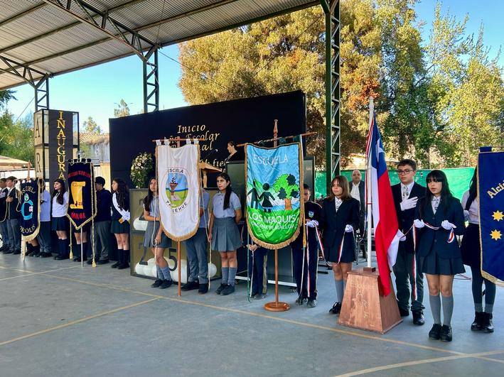 En Malloa se inauguró oficialmente año escolar a nivel regional