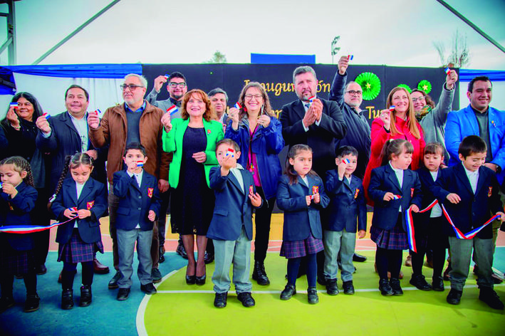 Inauguran obras de conservación en colegio Santa Teresa de Tunca en Codegua